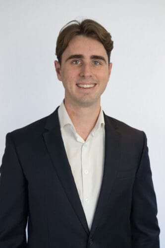 Meet the Team of Experts - Lewis Woolcott